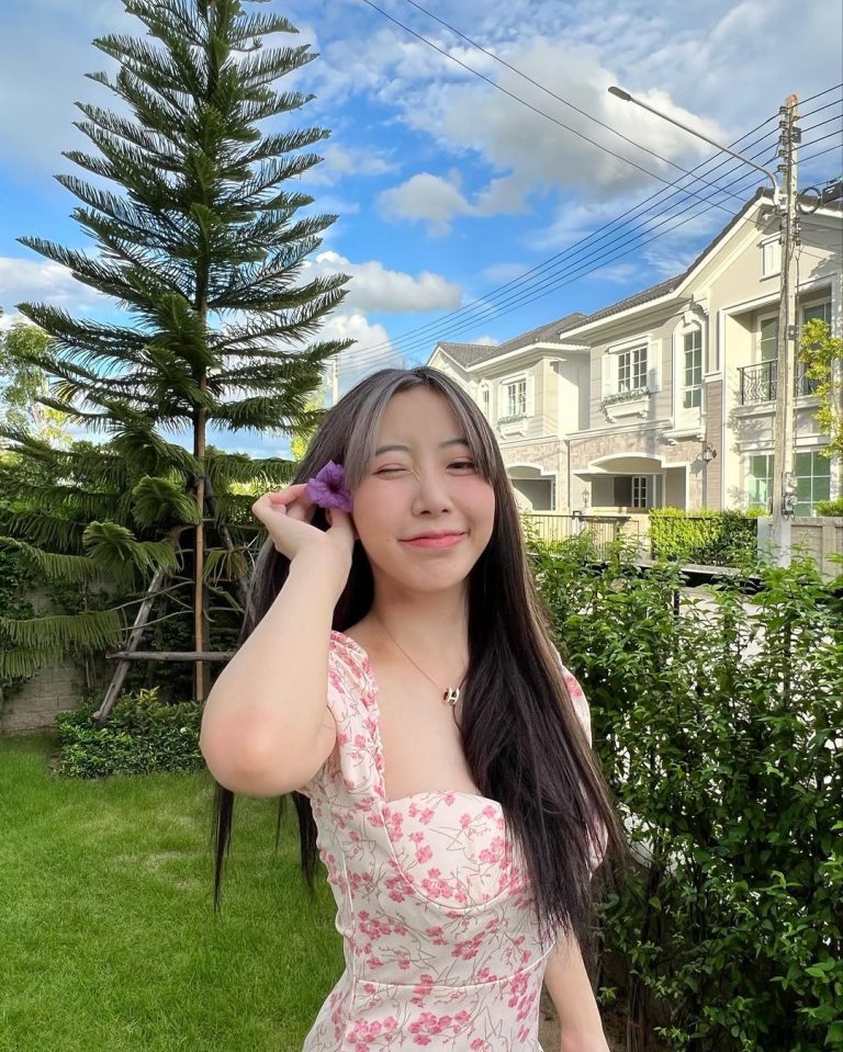 ฮาย highsstn สาวหน้าม้า น่ารัก สุดเซ็กซี่ เสียว แซ่บ กินใจ !! 18+